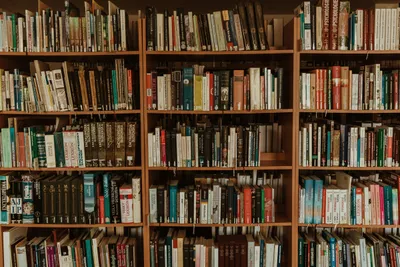 Print, Paper and Pen: Smarter Classrooms in the Age of AI - The Wire